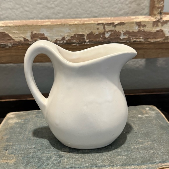 Kitchen | Vintage Mccoy White Pitcher | Poshmark